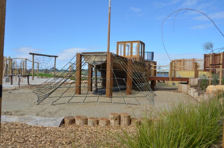 Australian Playground Equipment | Aussie Outdoor Design - Aussie ...